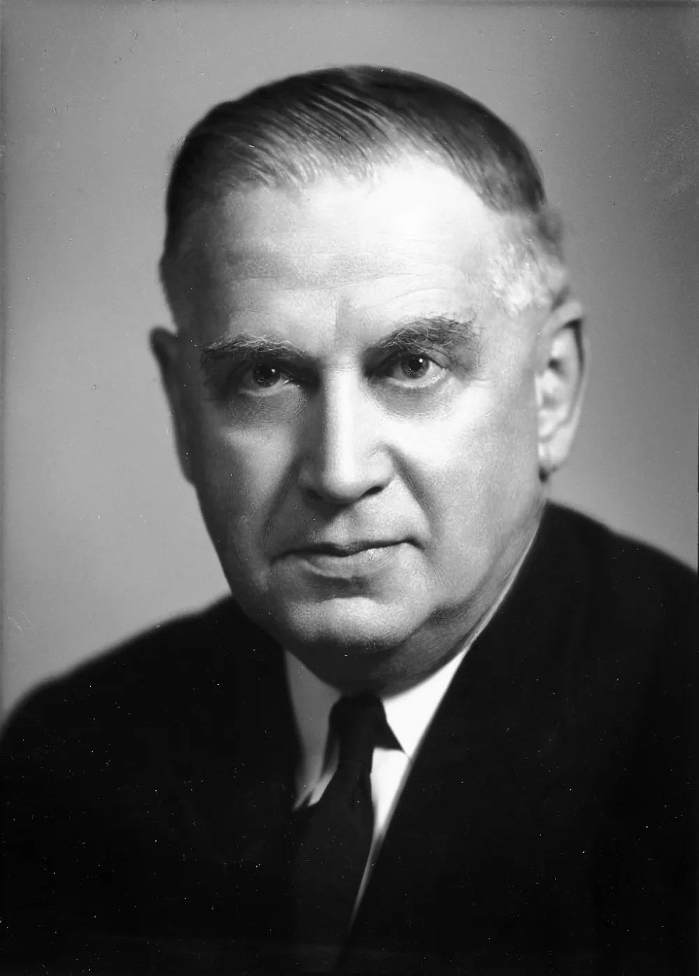 Archives Biographies: Sir Edward Appleton